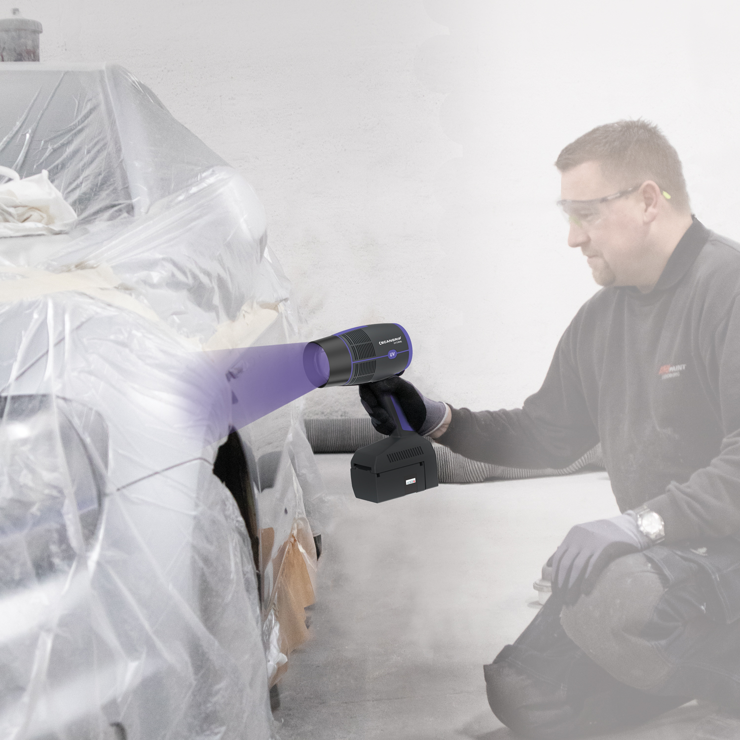 Extremely powerful UV-GUN for UV curing of large paint repair areas (US ...