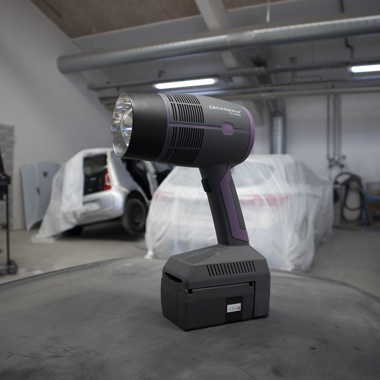 Extremely powerful UV-GUN for UV curing of large paint repair areas (US ...